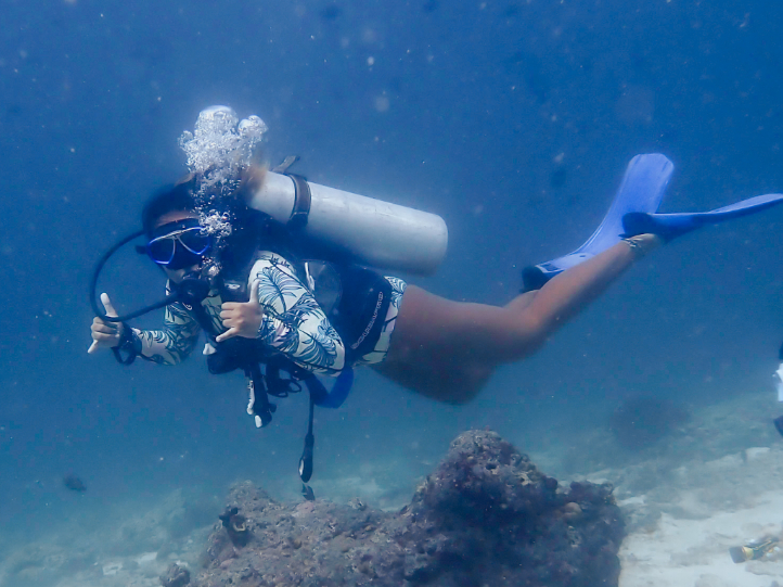 Scuba Diving in the Maldives on a Budget - Reef Oceanic Adventures ...